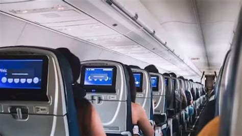 Dont Want To Pay Extra Flight Attendant Shares How She Tackles Seat