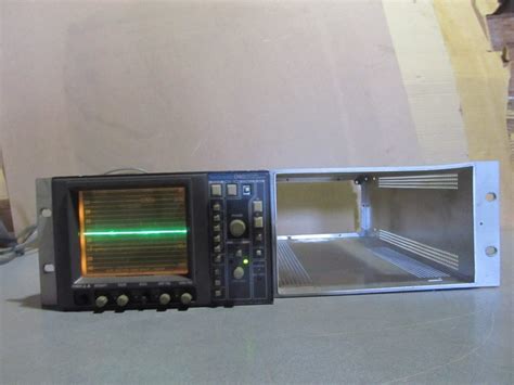 Oem Tektronix 1740 Waveform Vector Monitor