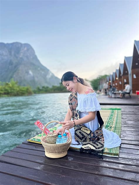 เรือนแพ เปิดใหม่ เรือนแพ เมืองเฟือง ເຮືອນແພ ເມືອງເຟືອງ