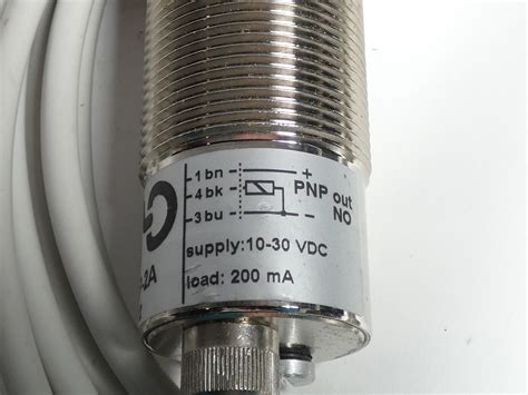 Md Micro Detectors Ct1 Ap 2a Capacitive Proximity Sensor Switch 10 30vdc Gpm Surplus