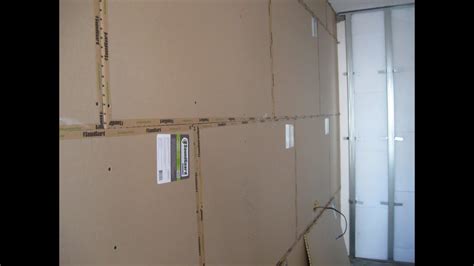 Монтаж звукоизоляции стен на каркасе - YouTube