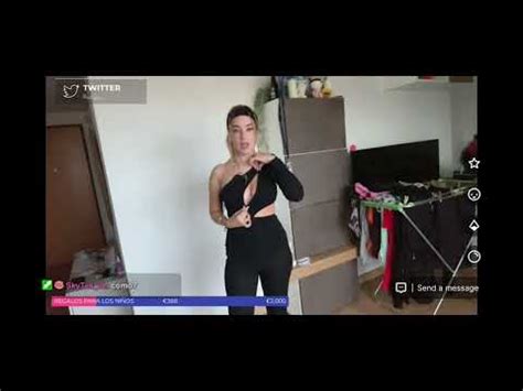 Se Le Ven Las Tetas A Luna Clark 🫣 Youtube