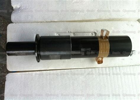 20khz 1500khz 레이스 기계를 위한 승압기를 가진 까만 초음파 진동자 변형기