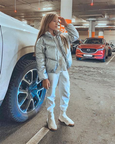 Posted by @miss.milasha MILASHA Model & ULIANA Mom: В самую слякоть ...