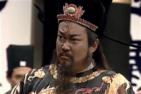 包拯老婆是谁 包拯为什么和第一位妻子分开 小狼观天下