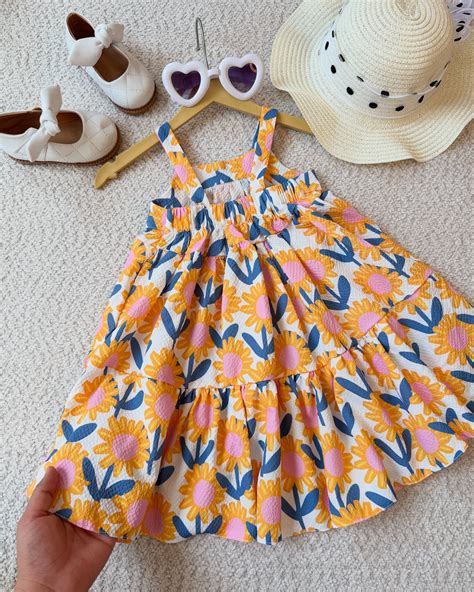 ‎کودک زیبا پوشاک بچگانه‎ ‎این پیراهن موسلین وارداتیه آبرفت نداره چروک نمیشه رنگدهی نداره