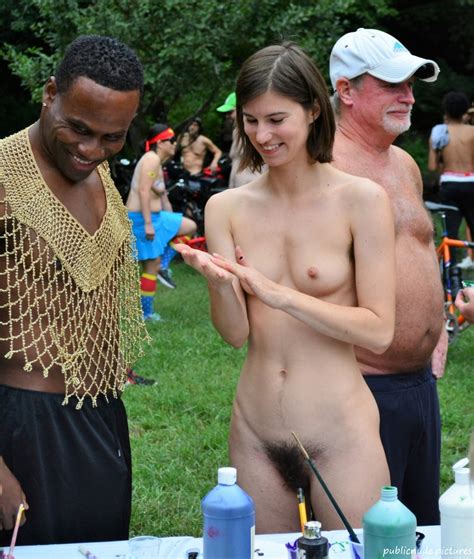 Nude In Public Public Nude Pictures