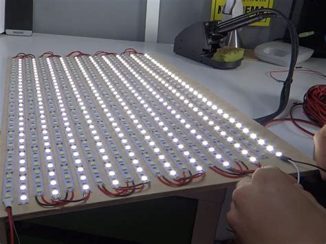 Wiring Led Strip Lights Correctly A Guide To Series And Parallel Circuits Custom Led Strip