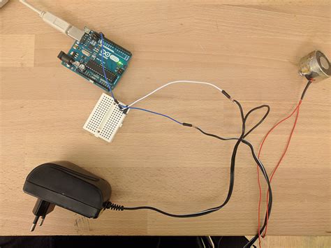 Transistor How To Ground A Arduino With An External Power Source Arduino Stack Exchange