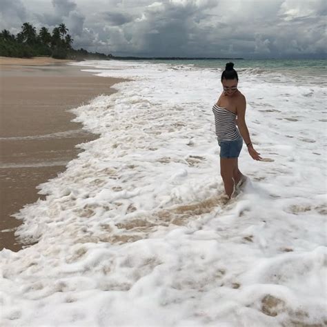 Anyta V Star Threads Say More