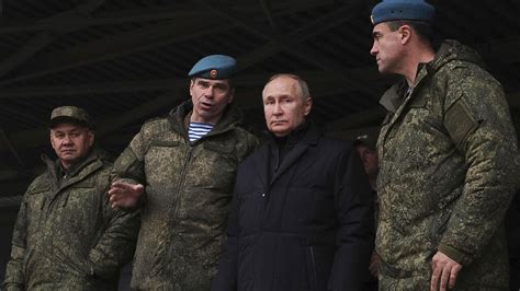 ប្រភពពីមន្ត្រី អាមេរិក អះអាង ថា រុស្ស៊ីពិត ជា បាន ជជែកគ្នា ពី ជម្រើសប្រើ អាវុធ នុយក្លេអ៊ែរ នៅ