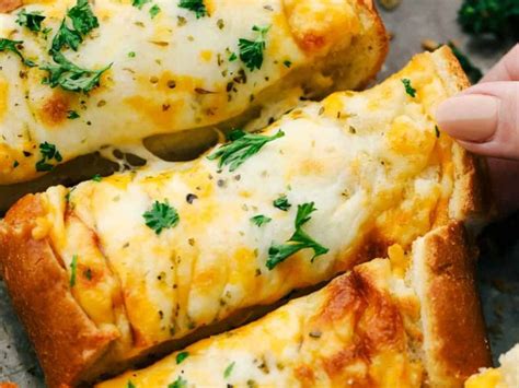 Cheesy Garlic Bread Easy Recipe For Quick 1