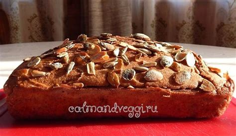 Полезный ржаной хлеб на закваске с семечками