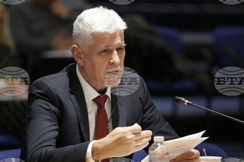 България ще обучи 60 украински военни санитари като част от мисията на ЕС Утро