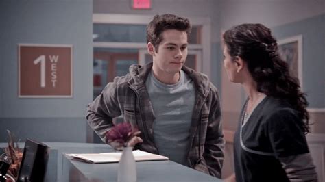 Pin By Séverine On Dylan B Films Et Séries Teen Wolf Wolf Teen