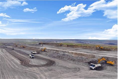 Worlds First Fleet Of 100 5g A Autonomous Electric Mining Trucks