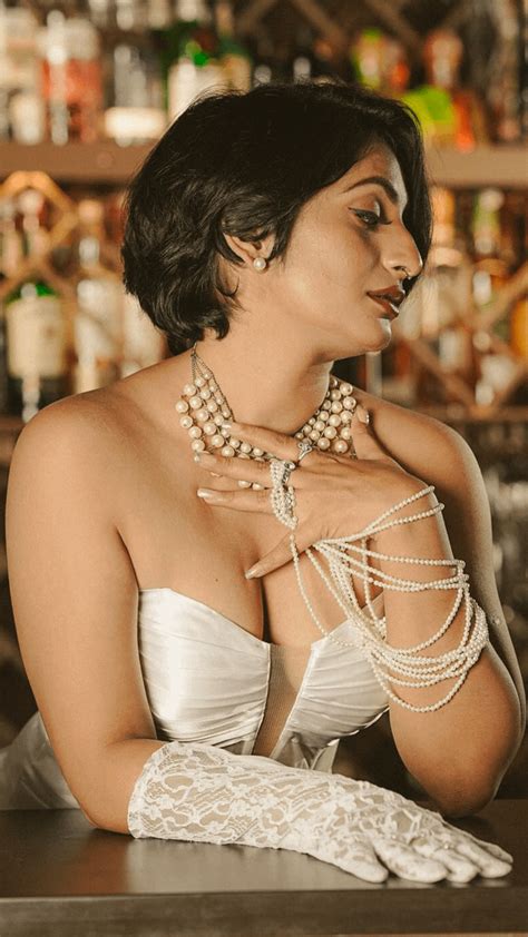 Chippy Devassy Rmallubabes