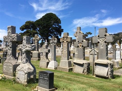 Holy Cross Catholic Graveyard Visitors Guide Xijmh