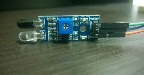 sensor infrarrojo fc 51 para detectar obstáculos con arduino