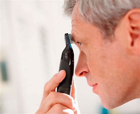 Philips Norelco Series 1000 Nose Ear And Eyebrow Trimmer Buy Best Price In Uae Dubai Abu