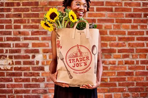 Trader Joe S Low Calorie Lemonade Review The Kitchn