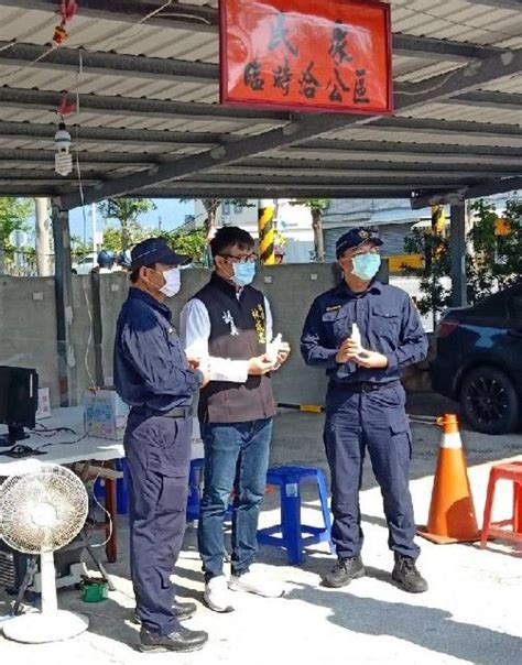防疫期間執勤安全有保障 議員致贈防疫酒精 指傳媒