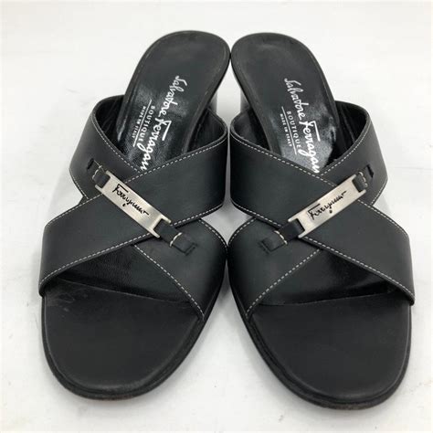 Salvatore Ferragamo サルヴァトーレ フェラガモ サンダル レディース サイズ 5 12 B 21980 E59