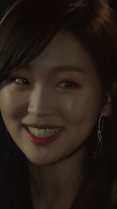 Jin Ki Joo Rkactress
