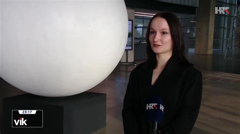 Mlada Umjetnica Marija Josipović Osvojila Nagradu Ivan Kožarić Hrt