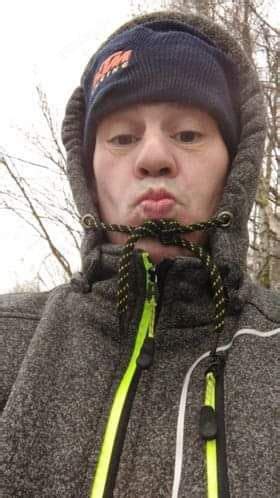 Sex Treffen Mit Verheirateten Ehefrauen In Reich Er Sucht Sie Erotik