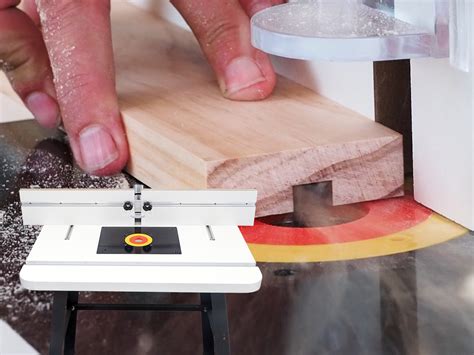 Choosing A Router Table Carbitool