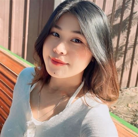 မြန်မာအတွဲအသစ်လေး အိုးကြီးက လုံးပြီး အိနေတာပဲ ရှယ်ကြီး Homemade Myanmar 2025 ВКонтакте