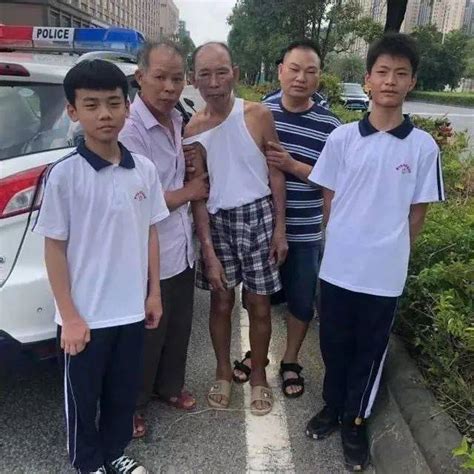 老人跌倒扶不扶普宁这两位初中生果断亮出答案 林圳凯