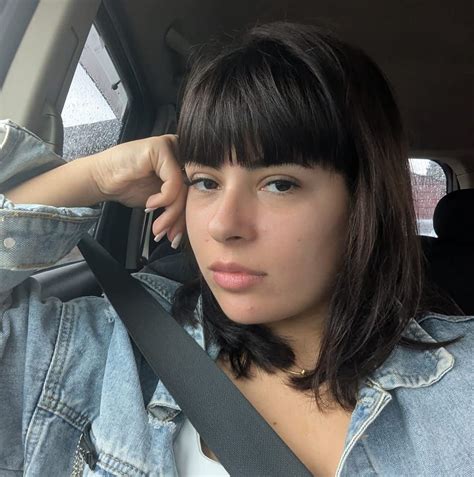 ცომი 3 კვერცხი 200 გრ ოთახის ტემპერატურის კარაქი 200 გრ შაქარი 2 ს კ არაჟანი ან მაწონი 1 ს კ