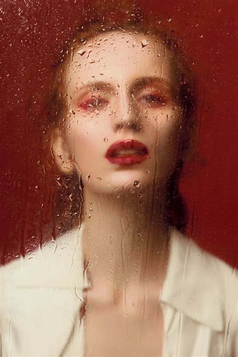 Fashion And Rain On Behance Rain Fashion Rain Fashion Shoot Rainy Photoshoot