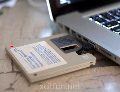 USB In A Floppy Disk XciteFun Net