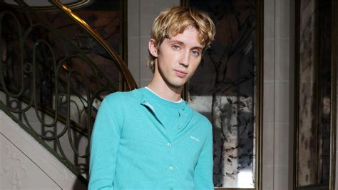 Troye Sivan Reveals Something To Give Each Other Tracklist Wnci 979