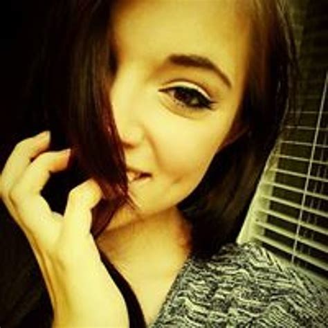 Stream Meli Rezzi Music Listen To Songs Albums Playlists For Free