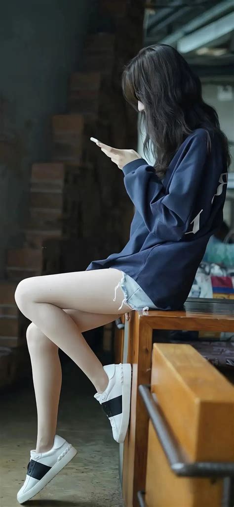 高清甜味女生壁纸 武穆逸仙 In September 2025