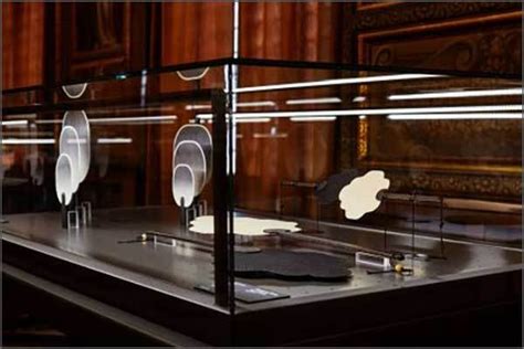 전통한지의 매력 세계에 알린다