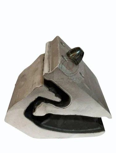 Scania Engine Mounting At ₹ 15000piece Commercial Truck Parts In