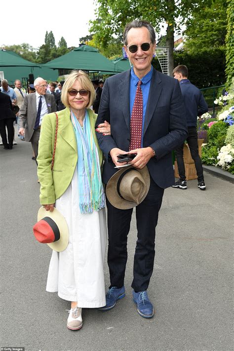 Richard E Grants Wife Of 35 Years Joan Washington Dies Daily Mail Online