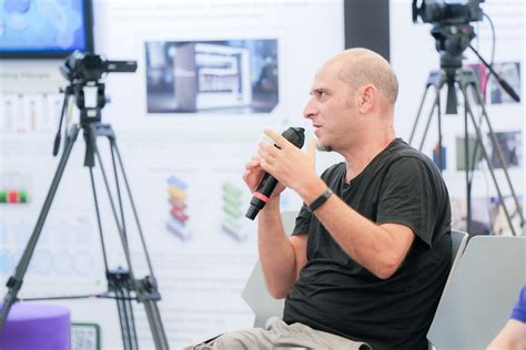 Hku Ids Scholar Seminar Series 8 Robust And Explainable Spatio Temporal Graph Learning For