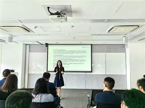 Iigf新闻中财大绿金院专家受邀出席煤炭产业转型的关键问题及绿色金融作用探讨研讨会 中央财经大学绿色金融国际研究院