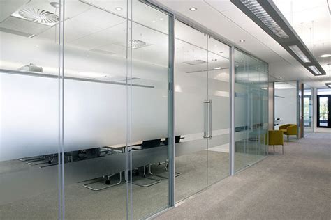 Glass Curtain Wall Options For Building Interiors