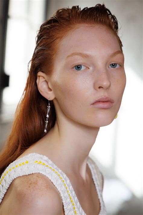 Tagli Capelli Lunghi Lisci I Migliori Visti Alle Sfilate