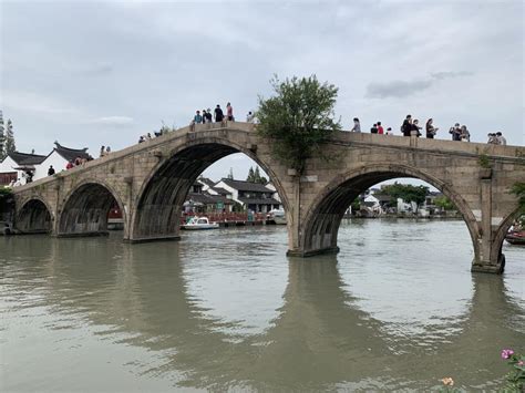 走上海看发展第1531篇老小孩快乐夕阳团队一日游二 老小孩讲述