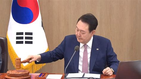 윤 대통령 이권카르텔 맞서 단호하게 개혁 추진