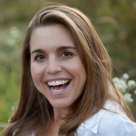 Nicole Benter Youtube