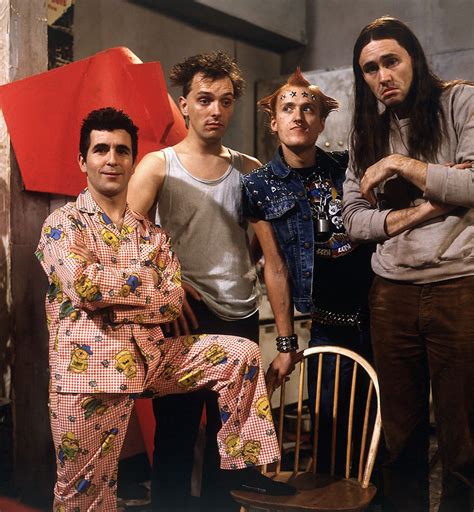 In Pictures 12 Classic British Sitcoms In Need Of A Reboot Nostalgie